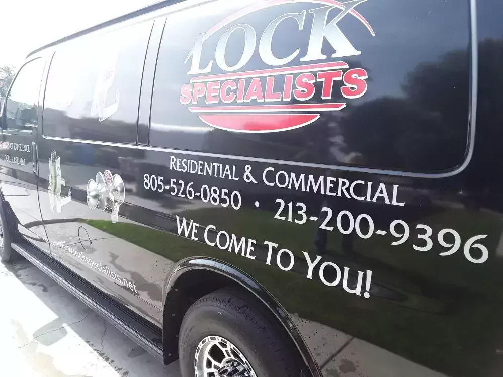 Professional Mobile Locksmith Services Since 1973